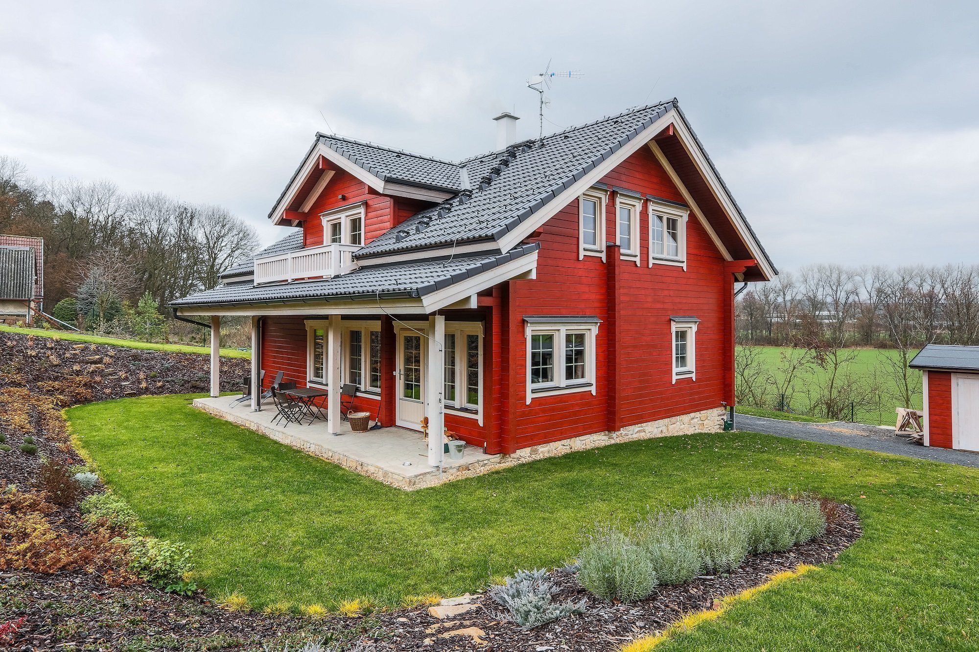 Finský srubový dům - Dřevěné domy KONTIO | Bydlo.cz